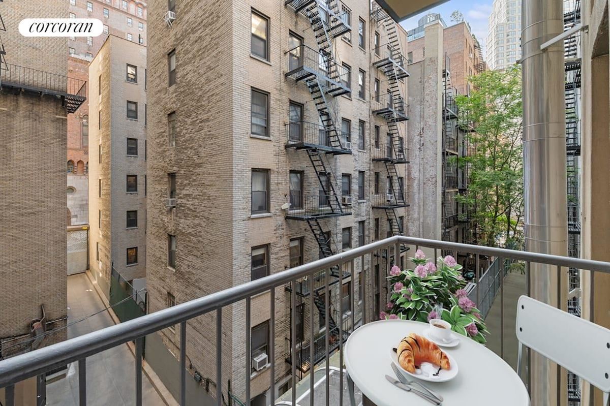 Cooper & Cooper - West 65th Street
