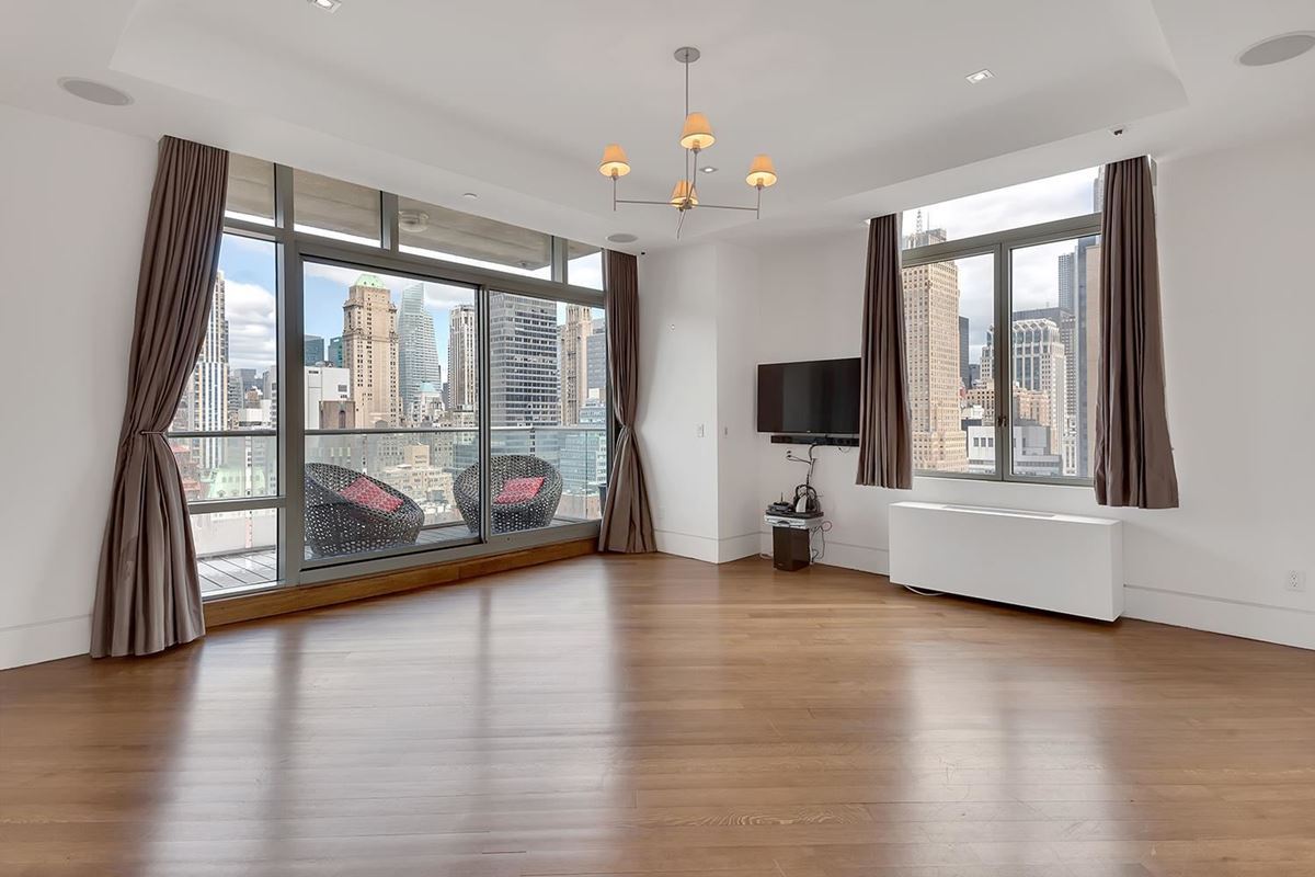 Cooper & Cooper - 556 Third Avenue, Apt PHE