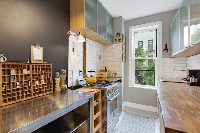 Cooper & Cooper - 261 West 22nd Street, Apt 22