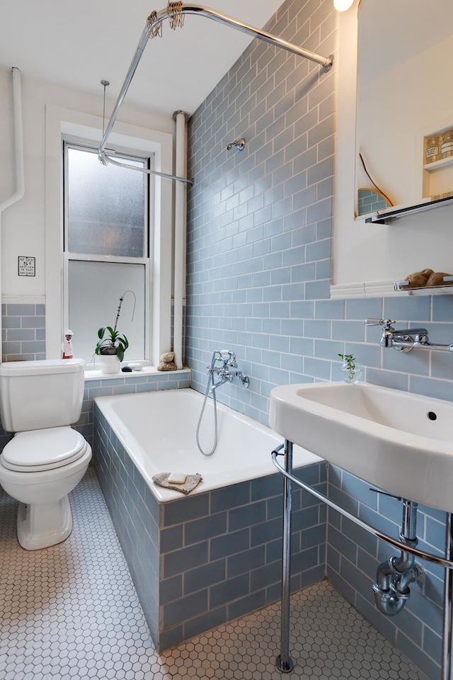 Cooper & Cooper - 261 West 22nd Street, Apt 22