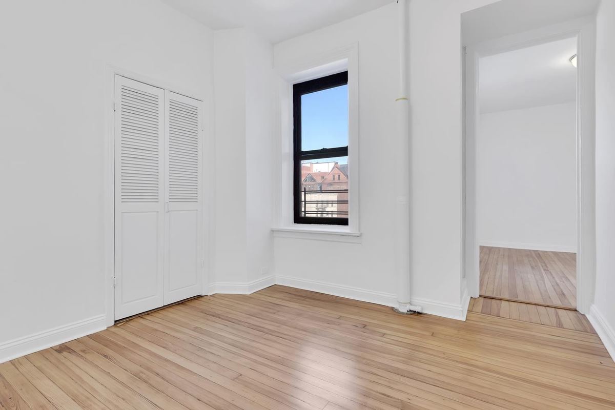 Cooper & Cooper - 68 Montague Street, Apt 7C